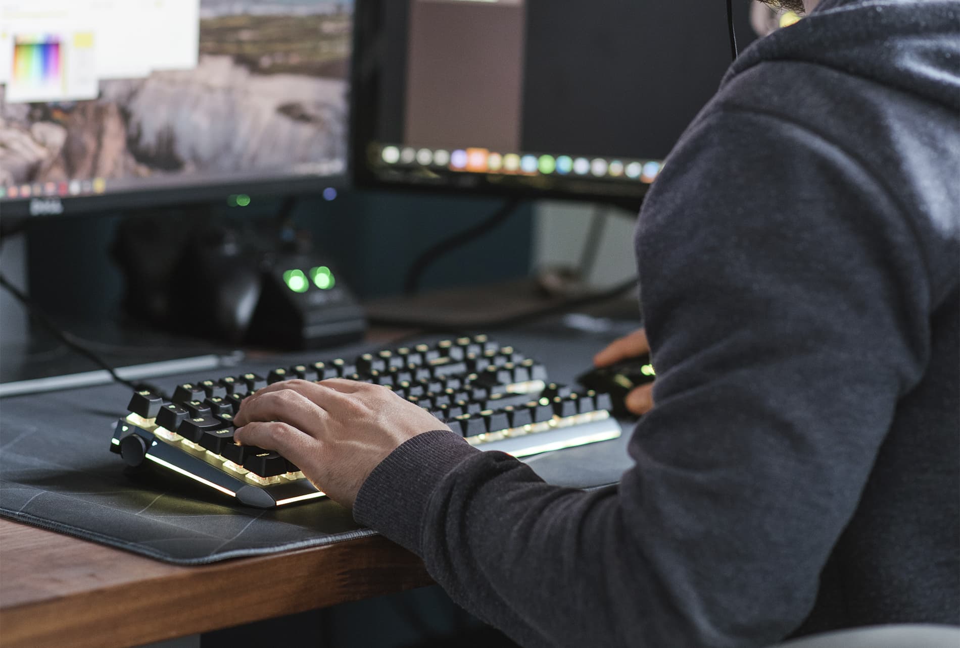 Overview of dock panels for windows - Kytny10-RI